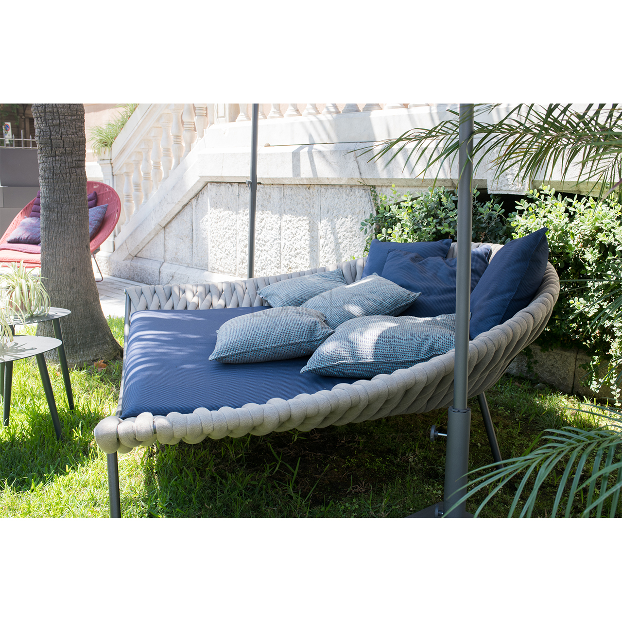 Roda - Daybed ARENA 001 - LONGHO | Design Concept Store