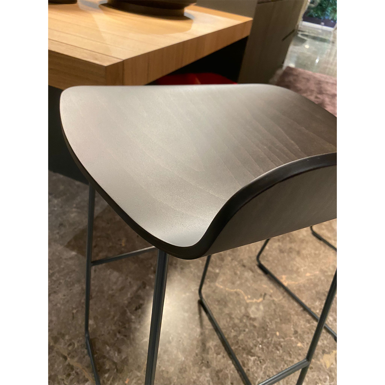 Cappellini - Sgabello Tate Color - LONGHO | Design Concept Store