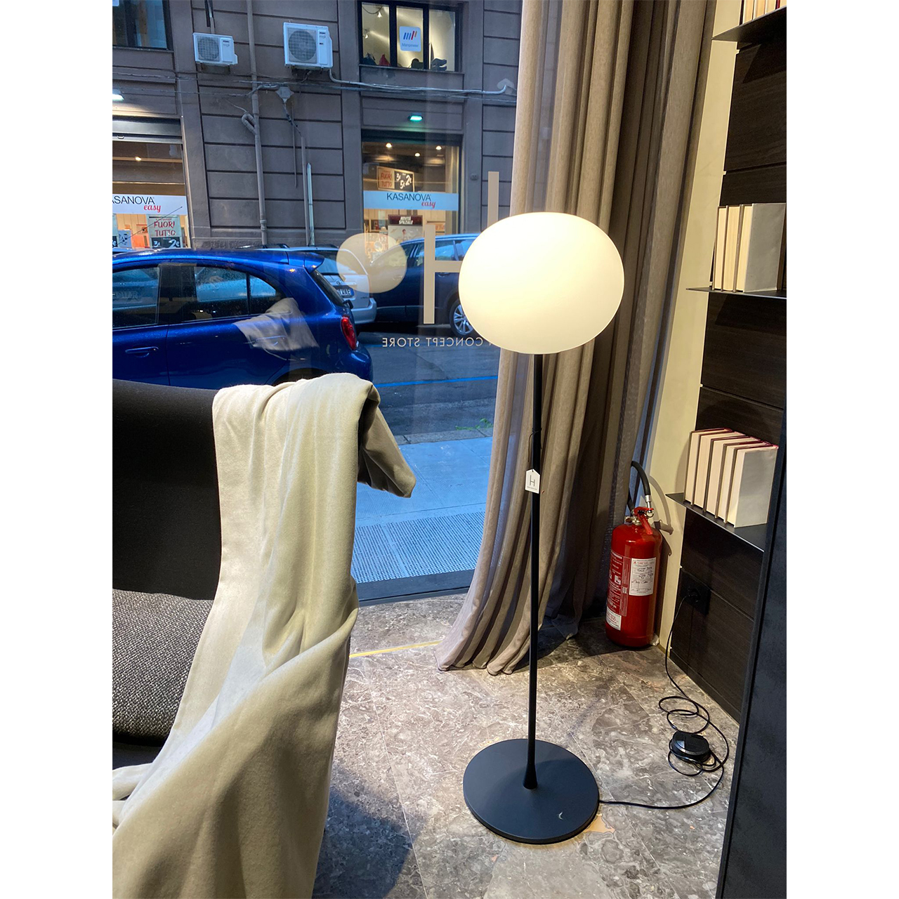 Flos - Lampada da terra Glo-Ball F1 nero opaco - LONGHO | Design ...