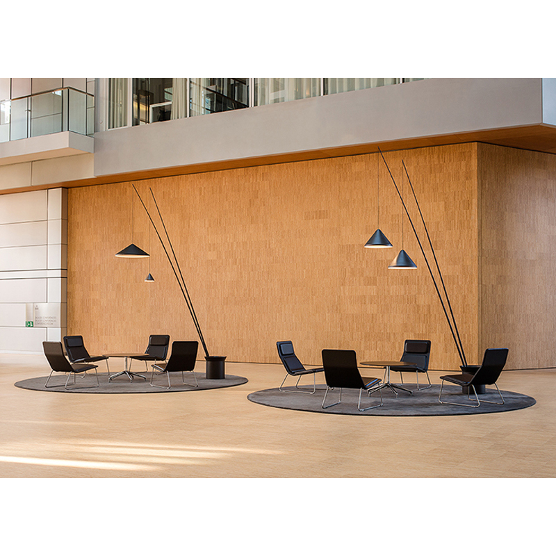 Vibia - Lampada da terra North 5666 Nera - LONGHO | Design Concept Store